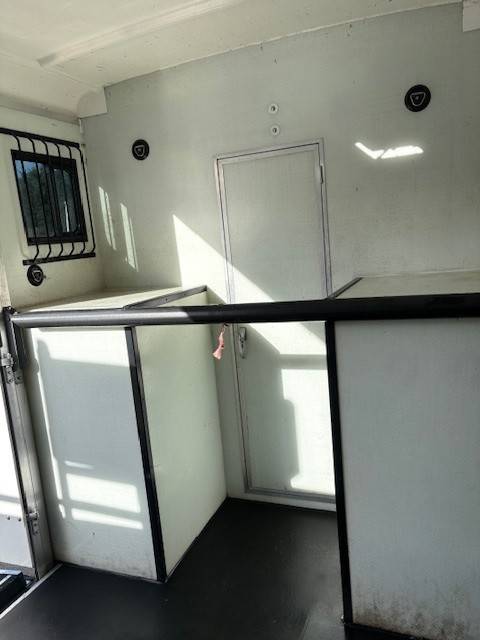 Horseboxes & Trailers for Sale | Pre owned 5000kg Valiant Excel 2021 ...
